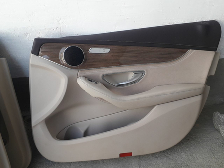 Срочно Продаю Обшивку Мерседес Бенс W205