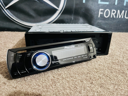 Продам ОРИГИНАЛ pioneer DEH-6150BT в отличном состоянии