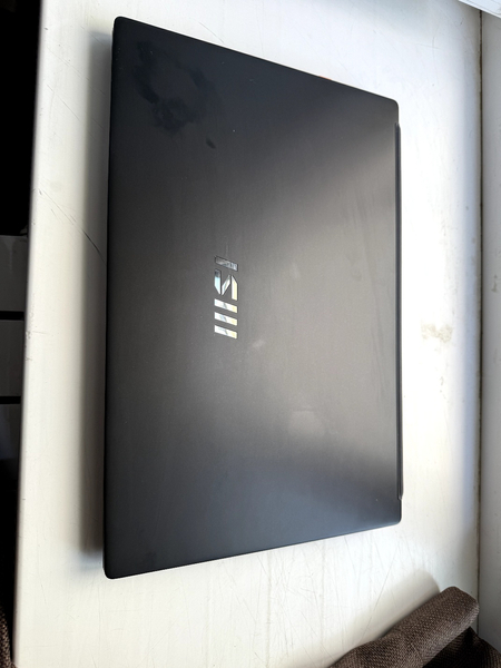 Ноутбук MSI Modern 15