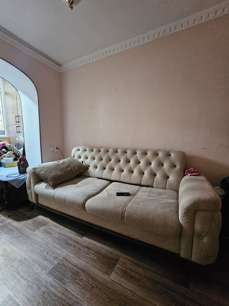 Буюк Ипак Йули 2/2/5  42м²  Кирпич. СК Минестерство обороны.