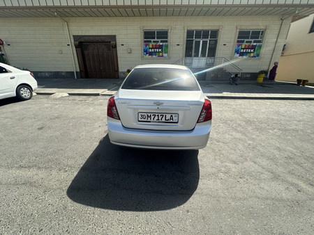 Jentra 1 yevro avtomat sotiladi