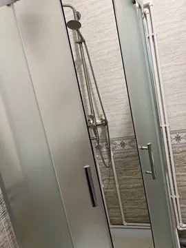 Ул.Бобура в жилом доме цокольный этаж 2я линия от дороги