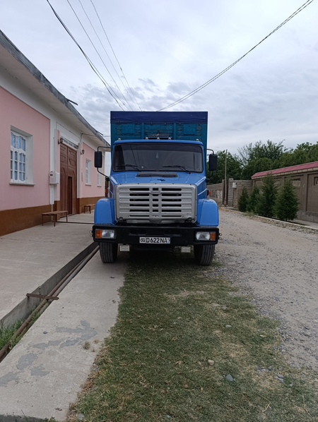 Zil sotiladi narxi kelishiladi yoqilġisi metan bilan propan