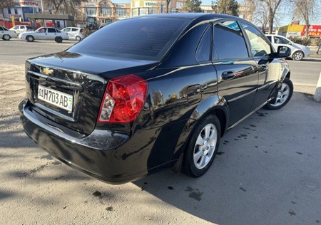 Rentcar qora jentra
