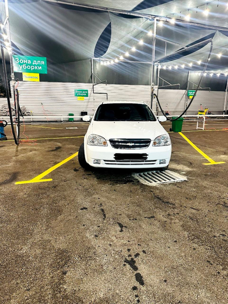 Lacetti 2012 ideal