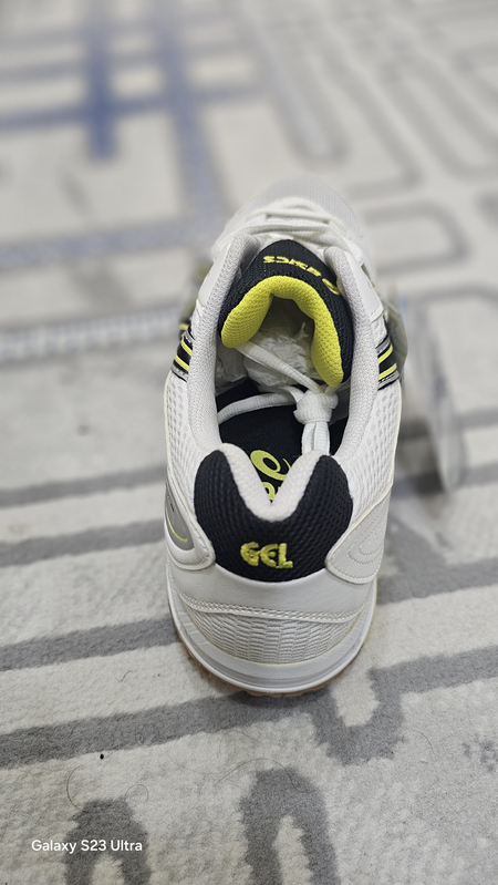 ASICS original new