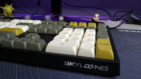 Кастомная механическая клавиатура на базе DIY кита Skyloong gk108