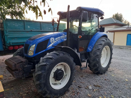 Traktor td5 zudlik bilan sotiladi