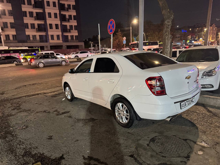 Cobalt srochna sotiladi !