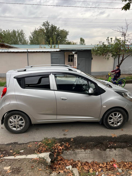 Chevrolet spark 2022 avtomat