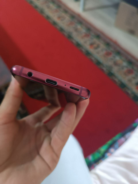Samsung S9  4/64 gb