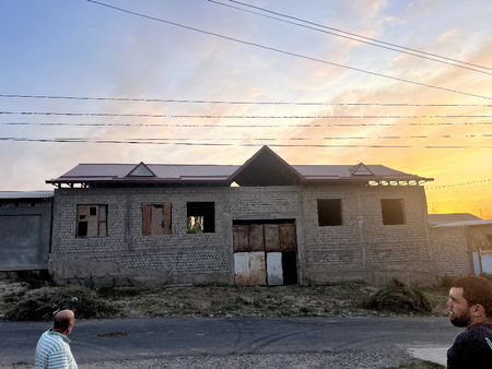 Bòzsuv 8 sòtik hovli