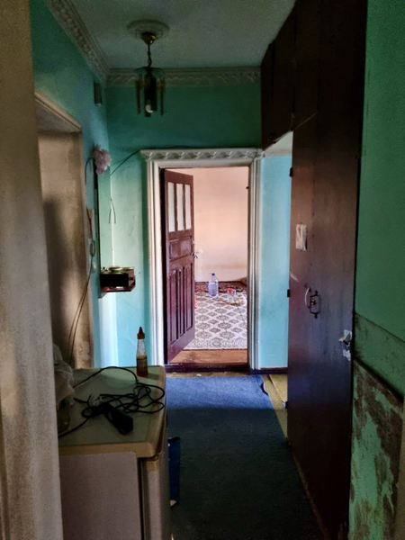 Юнусабад 11 кв 2/5/9  63000у.е 1 линия