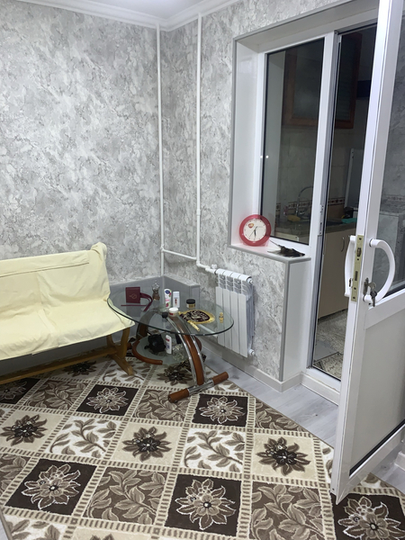 Продаётся 2в3 (2х6) балкон кирпич