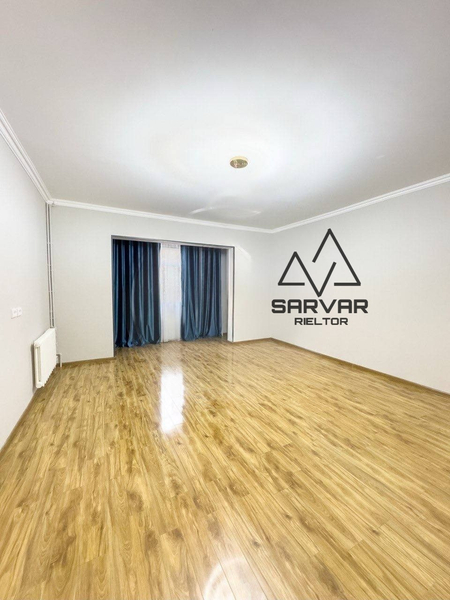 Продам 2/4/9 Паркентский Риезий отдельный вход