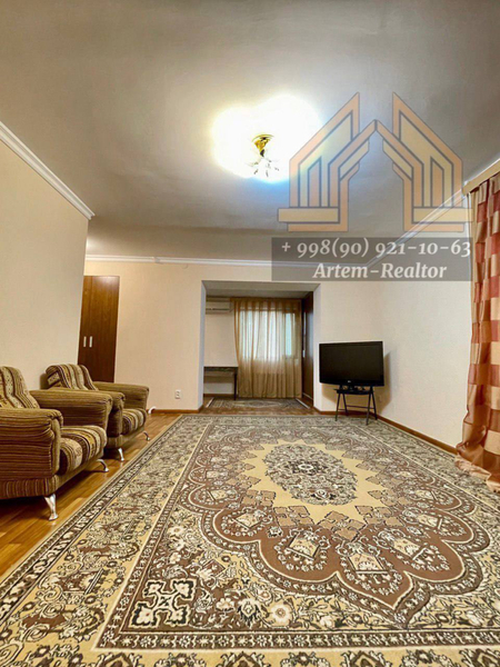 Буюк ипак йюли метро , Максим Горький , 1ком , 43м2 , 400 у.е