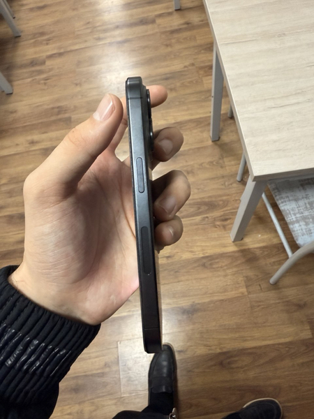 Iphone 15pro 128GB LL/A