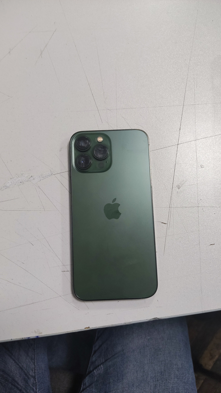 Iphone 13 pro max 128tali 580$