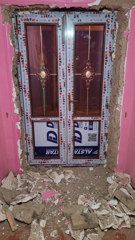 Xar hil ramerdagi eshik rom yasaymiz