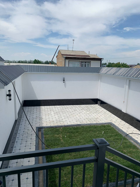 Uch qahramon postidan 6 km kirganda Xojiota mahalla
