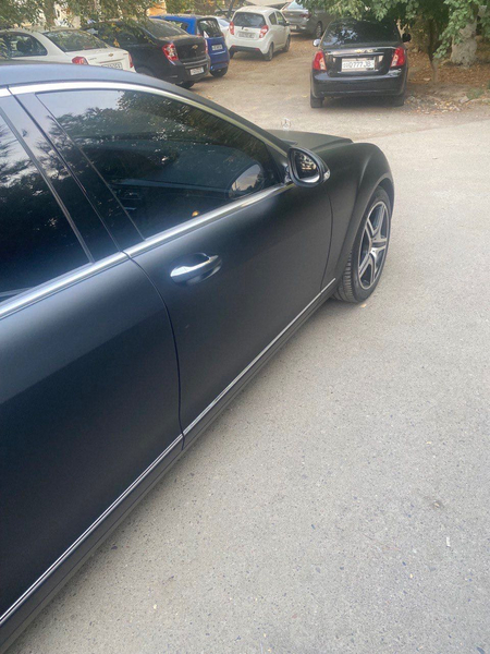 Автомобиль  Mercedes S350