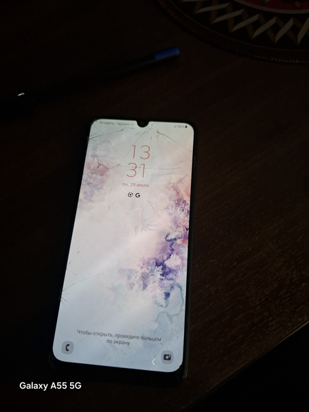 Samsung A50 telefoni sotiladi