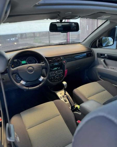 Gentra 1.5 black