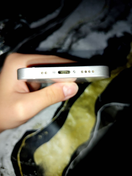 продам свой iphone 12 mini