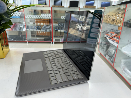 Microsoft surface core i5 2k sensorlik ekran metal korpuslik