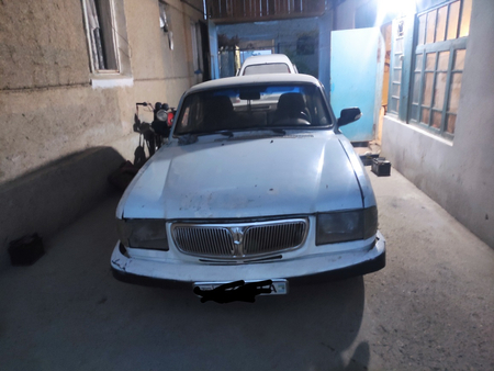 Volga 3110 tachkasi bilan