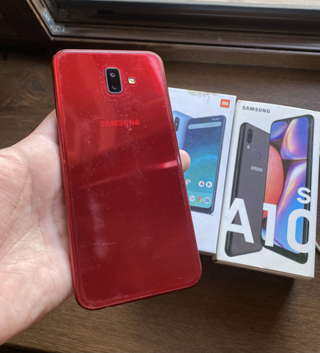 Samsung Galaxy J6+