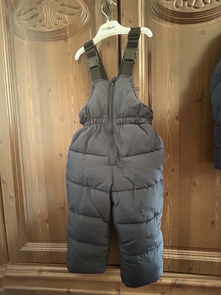 продам зимнюю очень теплую двойку BURBERRY