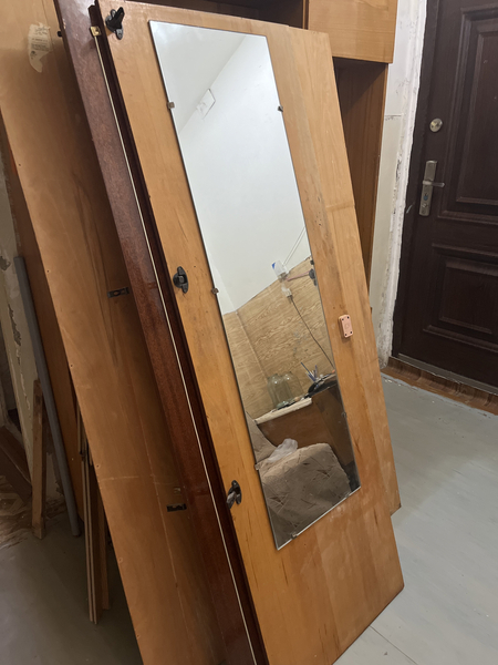 Шкаф старый советский