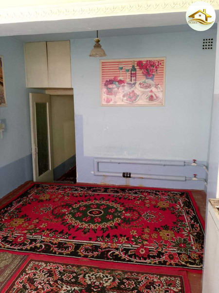 Продаётся 1х квартира на 4 этаж ор р ЛАВИТА