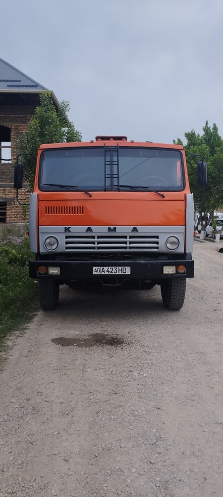 Kamaz 1987 ogʻdarad