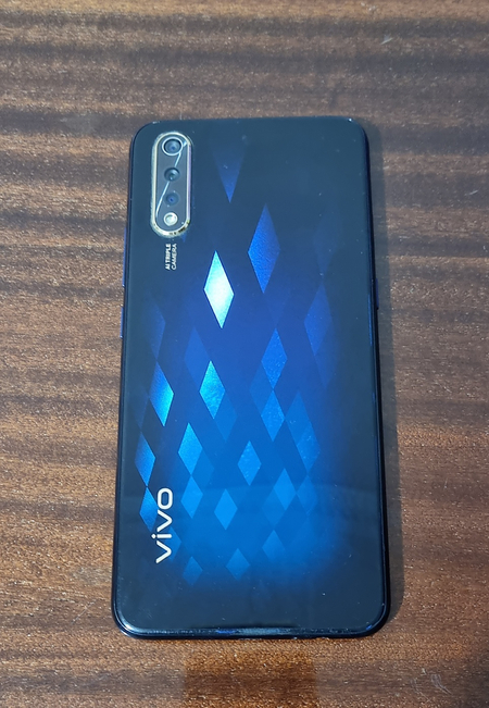 Vivo   v 17  neo
