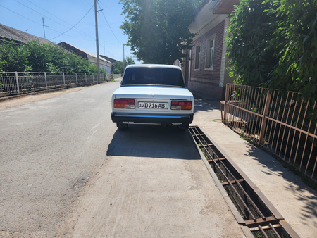 Vaz (Ваз) 21 07 sotiladi