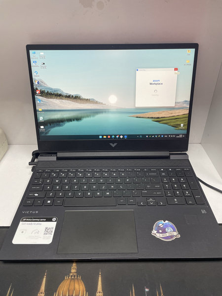 HP Victus i5-12th/8/512gb GTX 1660 Gaming Laptop