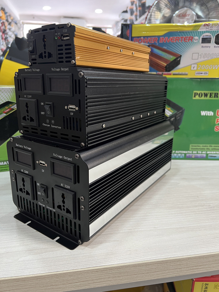 Инвертор 12В 220В, Invertor 12v 220V, преобразователь