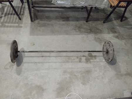 Shtanga 30 kg holati a\\\'lo darajada