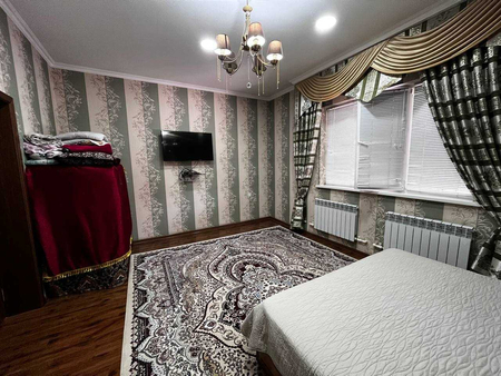 2 хоналик 1 этаж Чинор ресторан