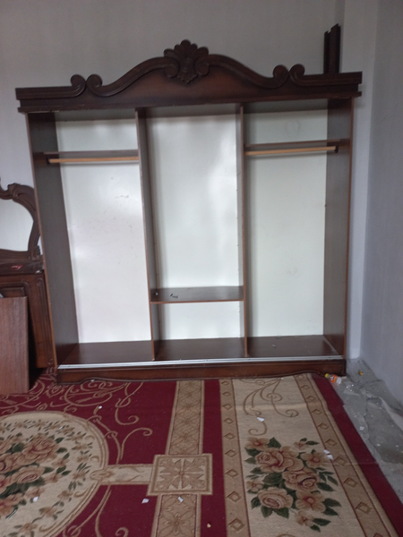 Продам шкаф для спальни