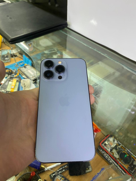 Iphone 13pro LLA karobkali, ochilmagan