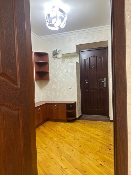 Октепа Санаткор 3/2/4 срочно сотилади