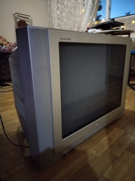 Телевизор LG RT-29FA33RT 29