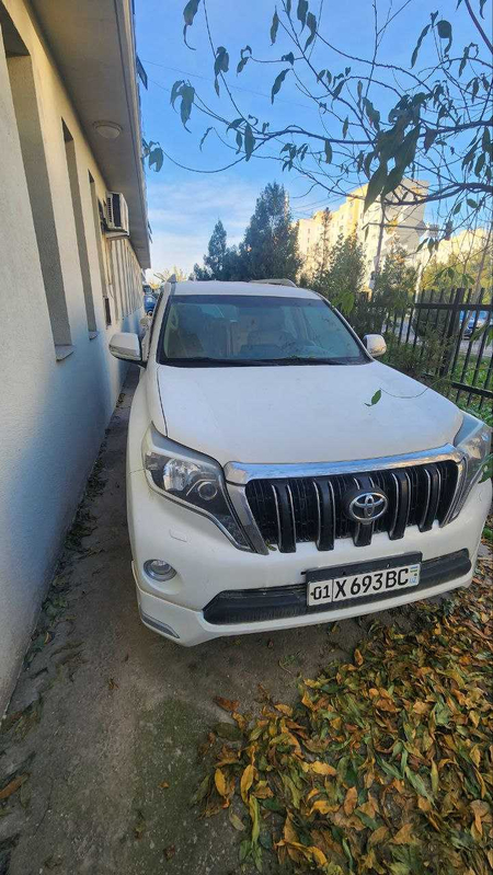 Toyota Prado Сотилади
