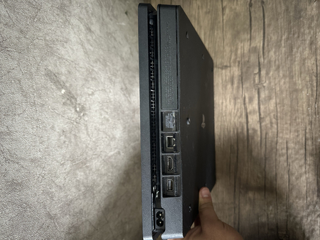 PlayStation 4 Slim