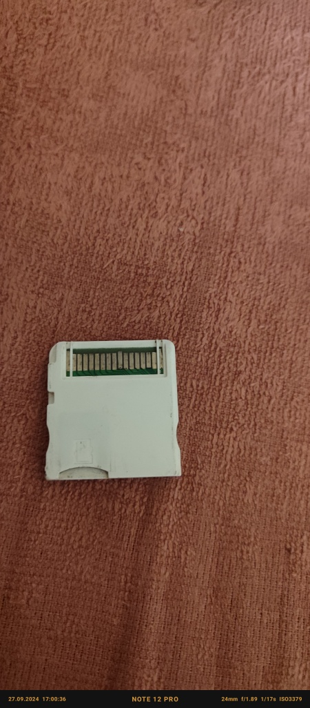 Продам Nintendo dc lite + адаптер micro SD