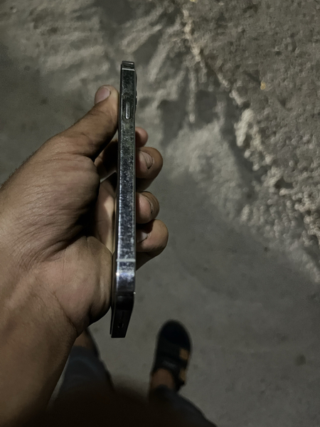 iphone 12 pro