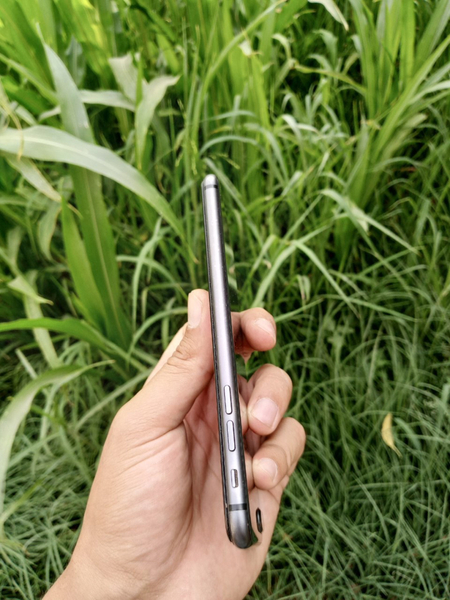 Iphone8+ 64 gb 76 yomkost